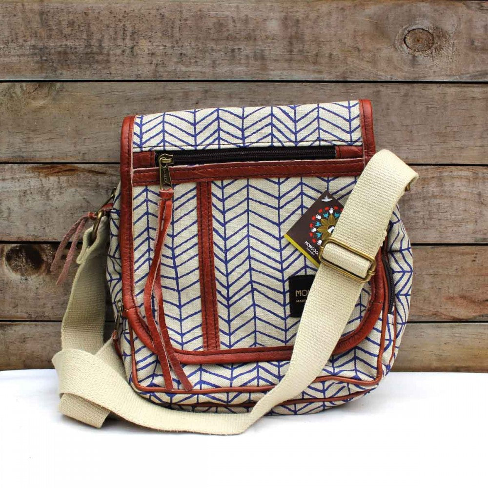 Mongoose Passport Cross-Body Bag – A Place To Shop